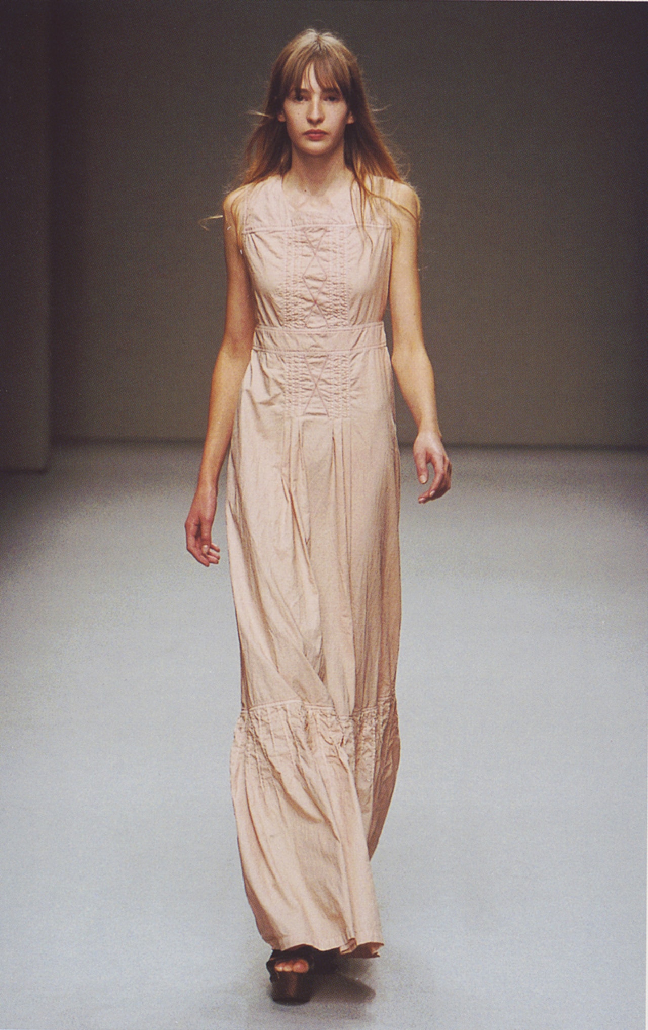 Spring Summer 2002 Fashion Show | Miu Miu