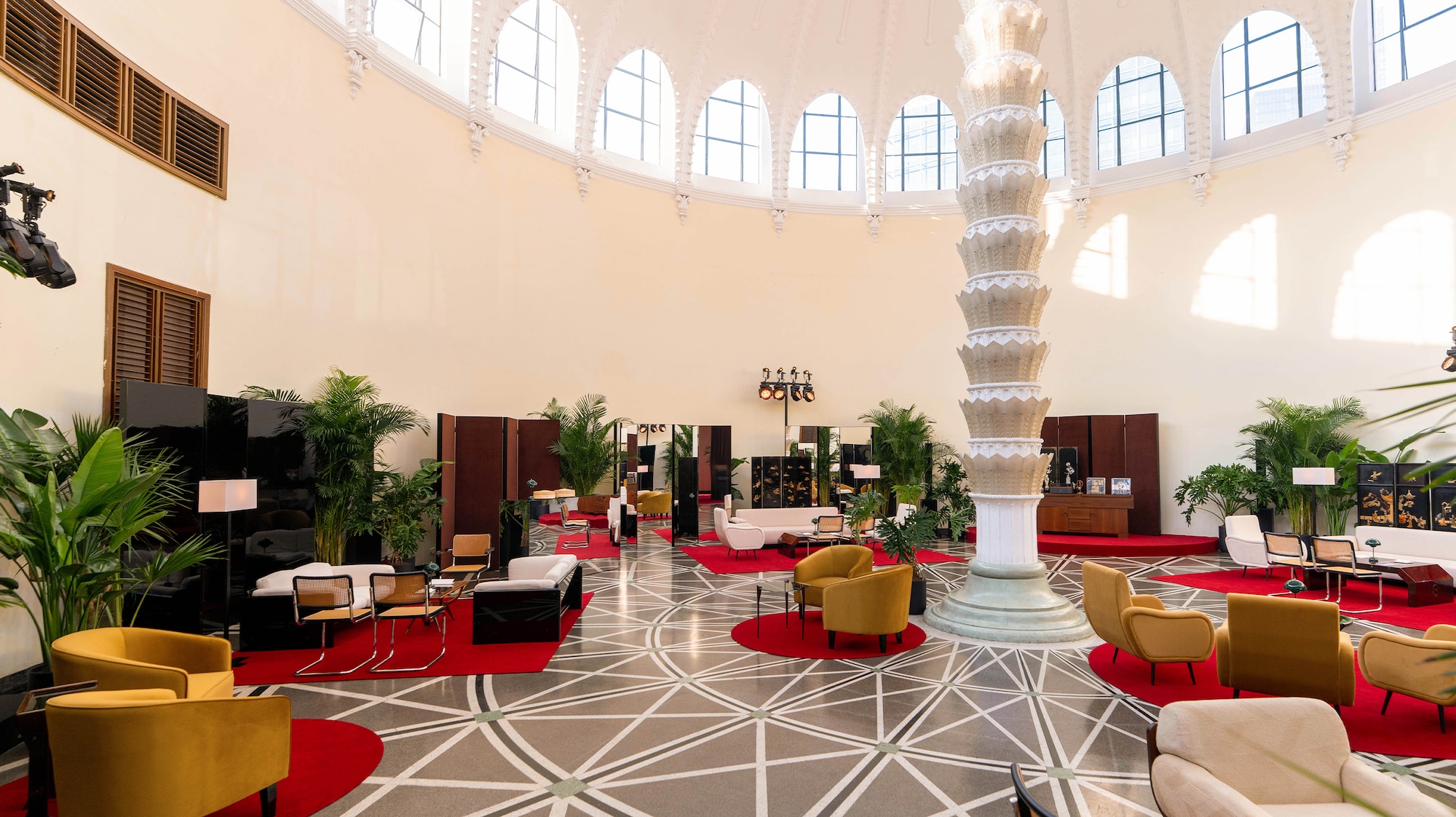 Miu Miu Literary Club Shanghai 2025 | Miu Miu