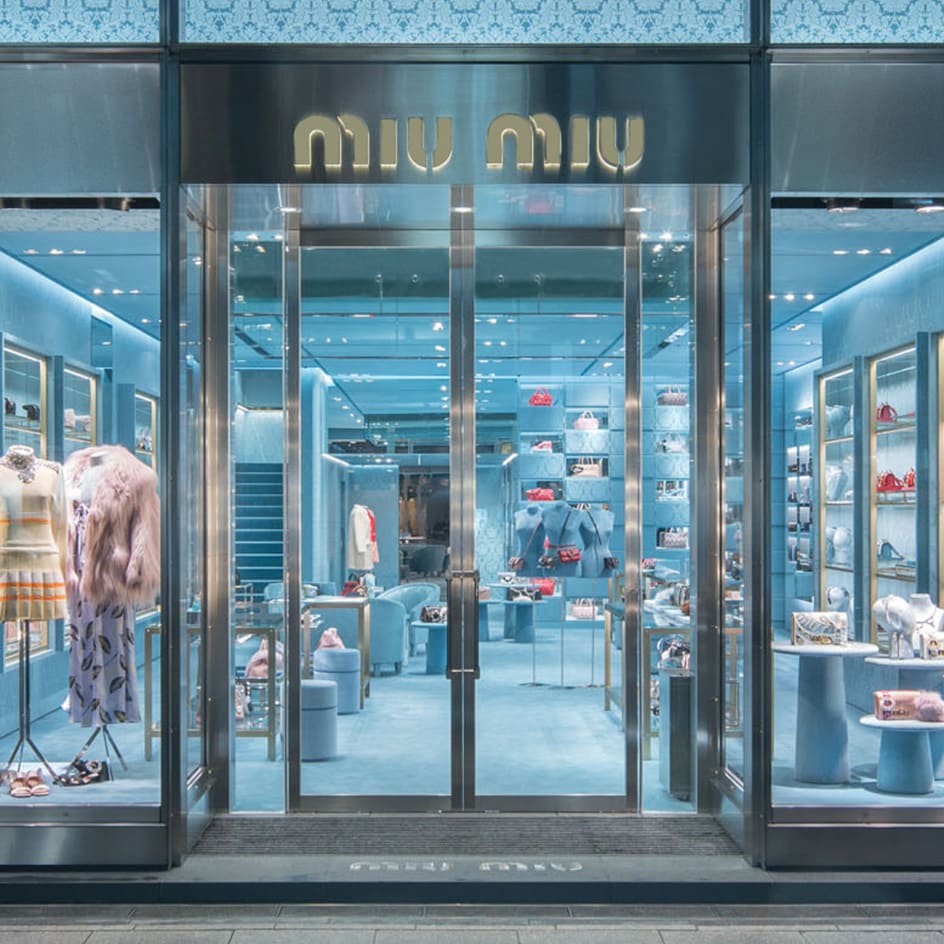 Tokyo Ginza Echigoya 東京都中央区銀座2-6-5 | Miu Miu