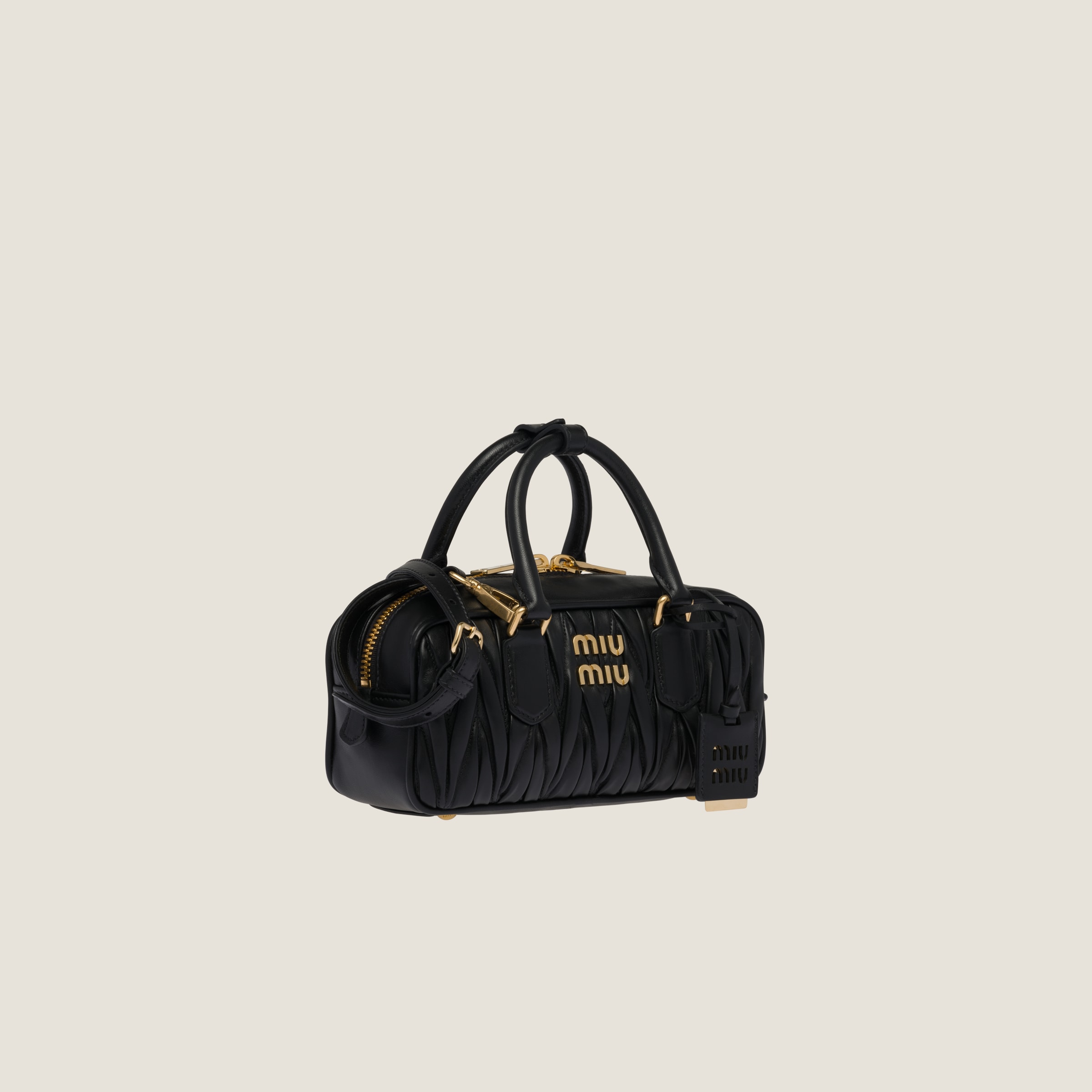 Matelassé納帕軟皮手挽袋 黑色 | Miu Miu