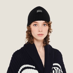 Hats And Gloves For Women | Miu Miu