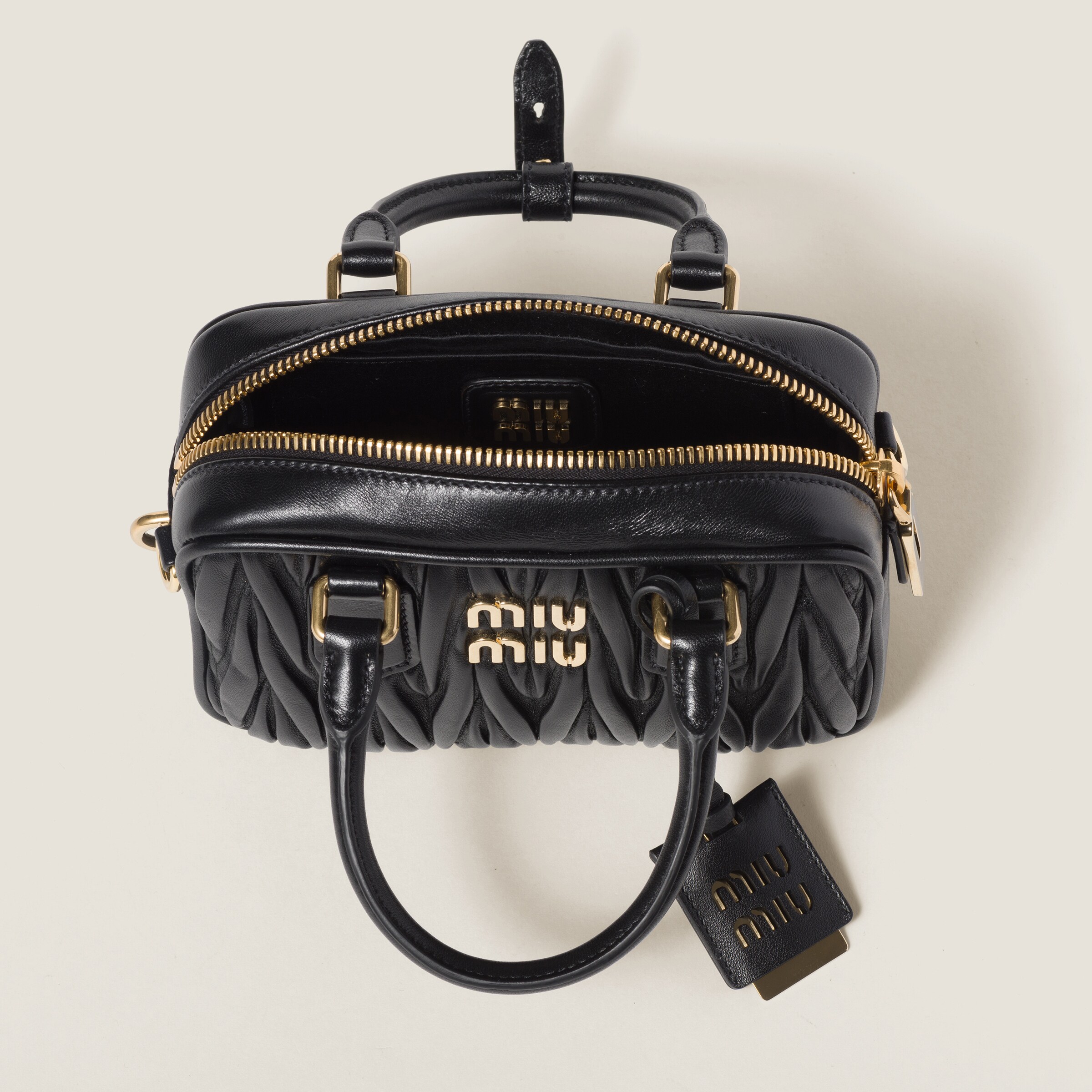 Sac Arcadie En Cuir Nappa Matelassé Noir | Miu Miu