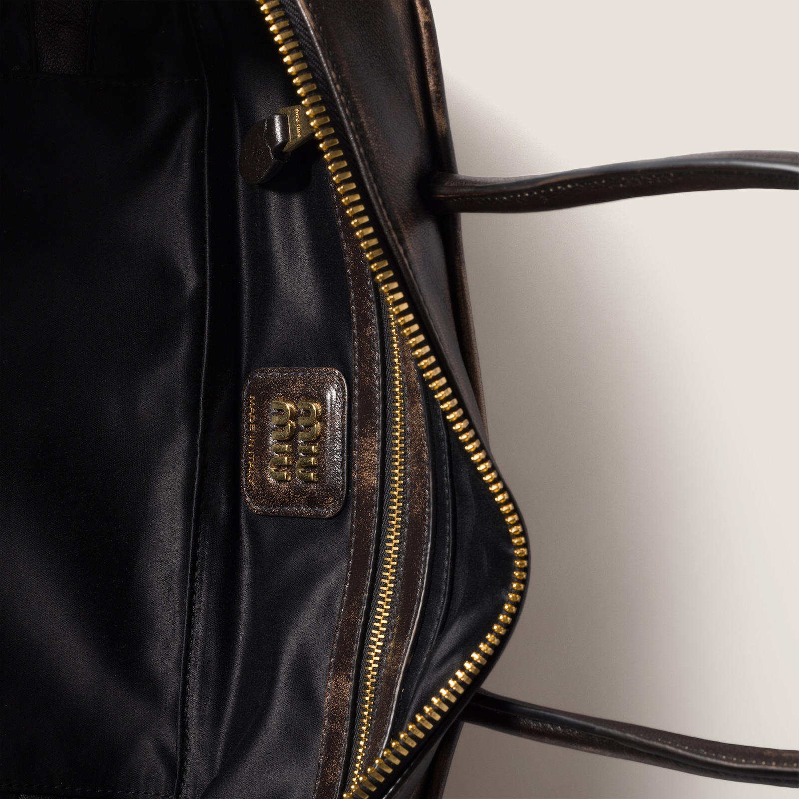 Sac En Cuir Nappa Beau Café | Miu Miu - France