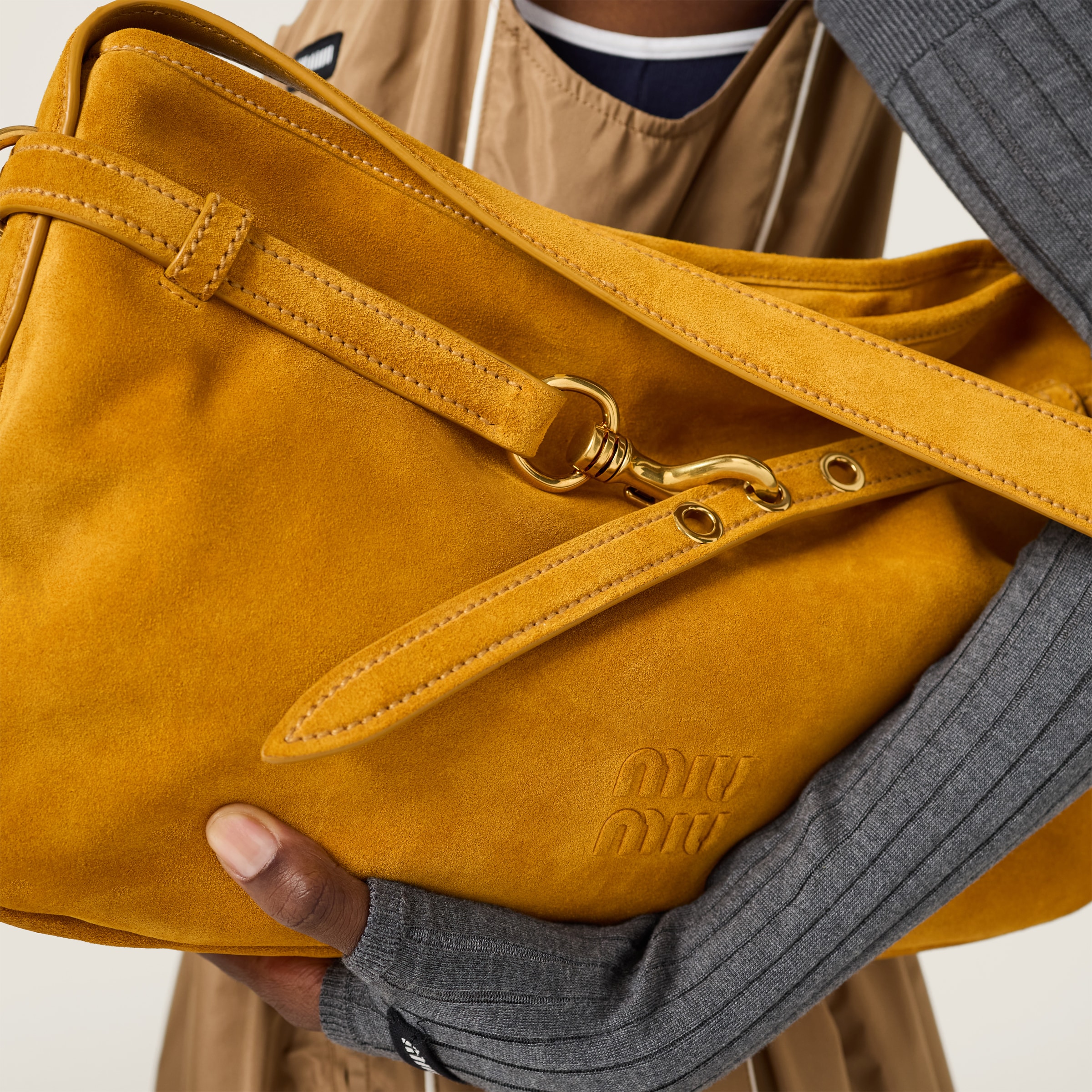 Whiskey Aventure Suede Bag | Miu Miu