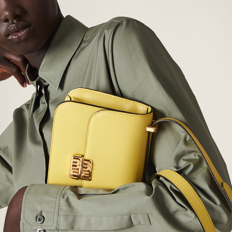 Citron Yellow Leather Shoulder Bag | Miu Miu