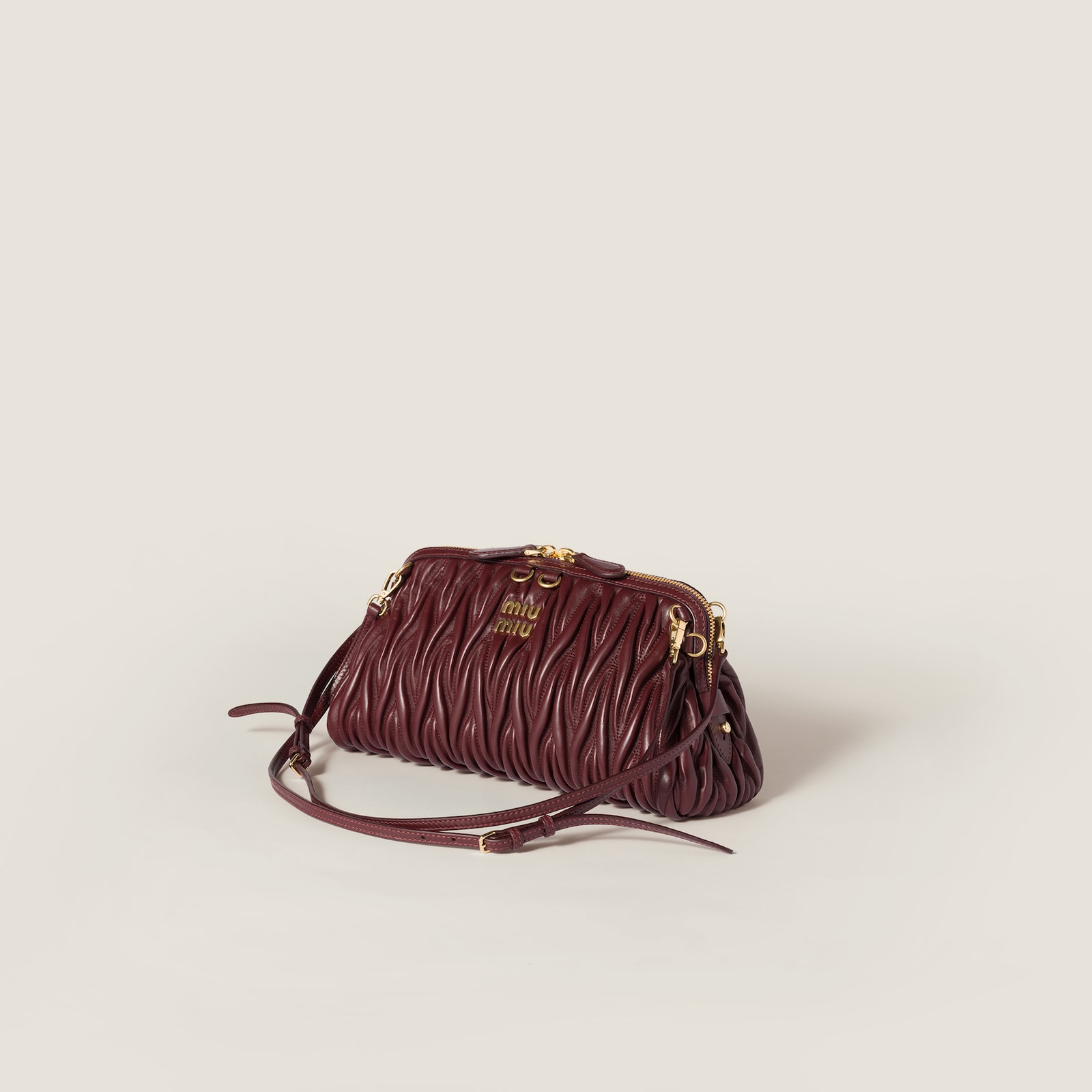 Burgundy Caprice Matelassé Nappa Leather Clutch | Miu Miu