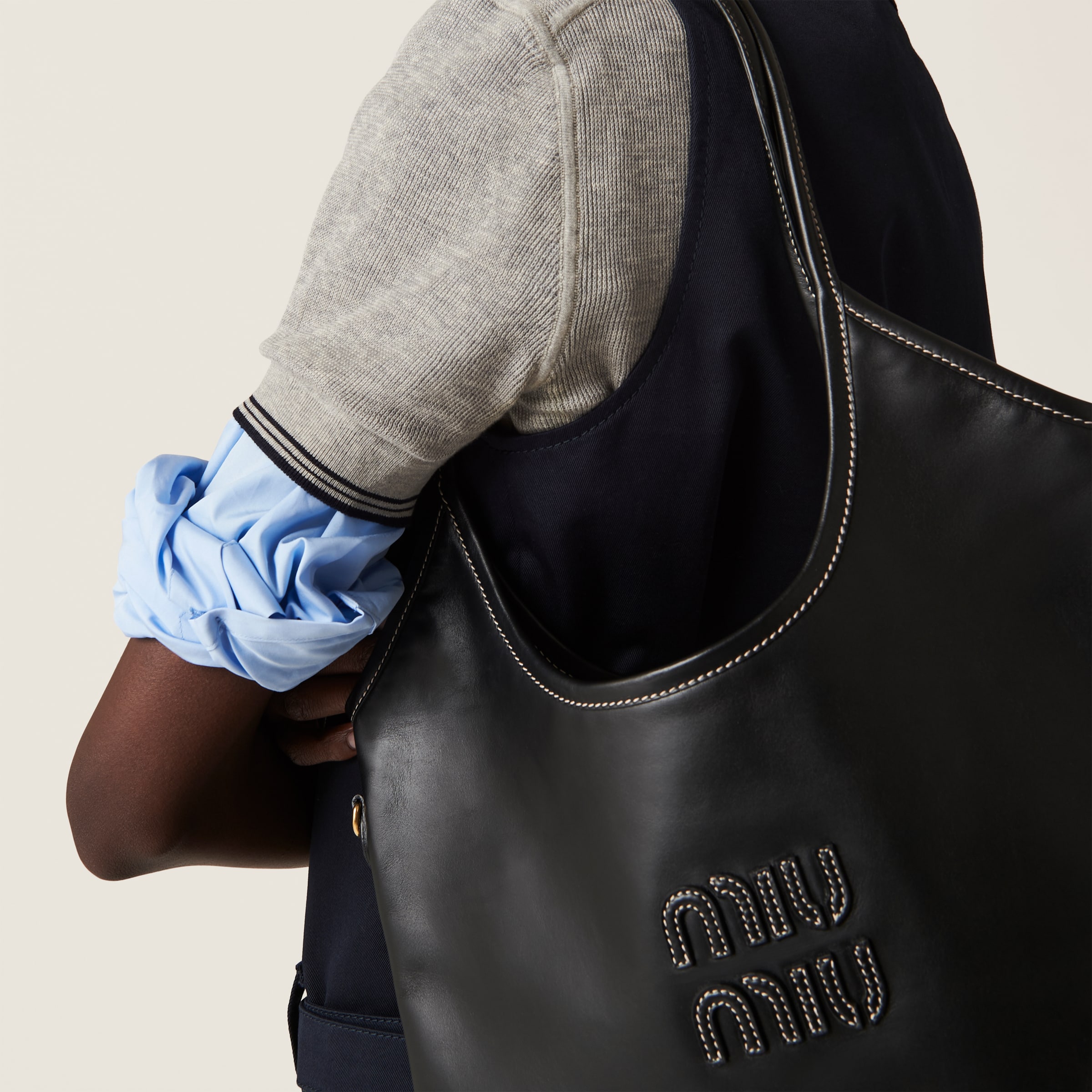 Black Ivy Leather Bag | Miu Miu