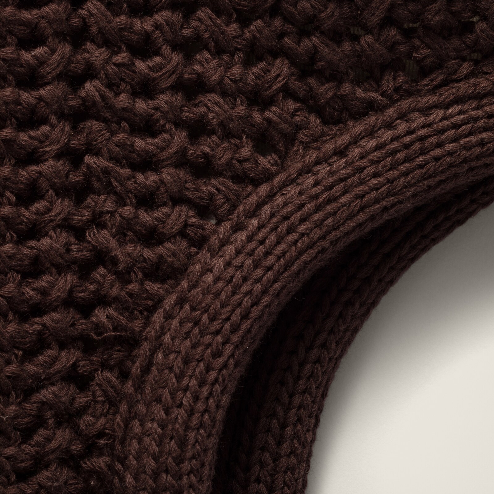 Cocoa/chalk White Ivy Raffia-effect Woven Tote Bag | Miu Miu