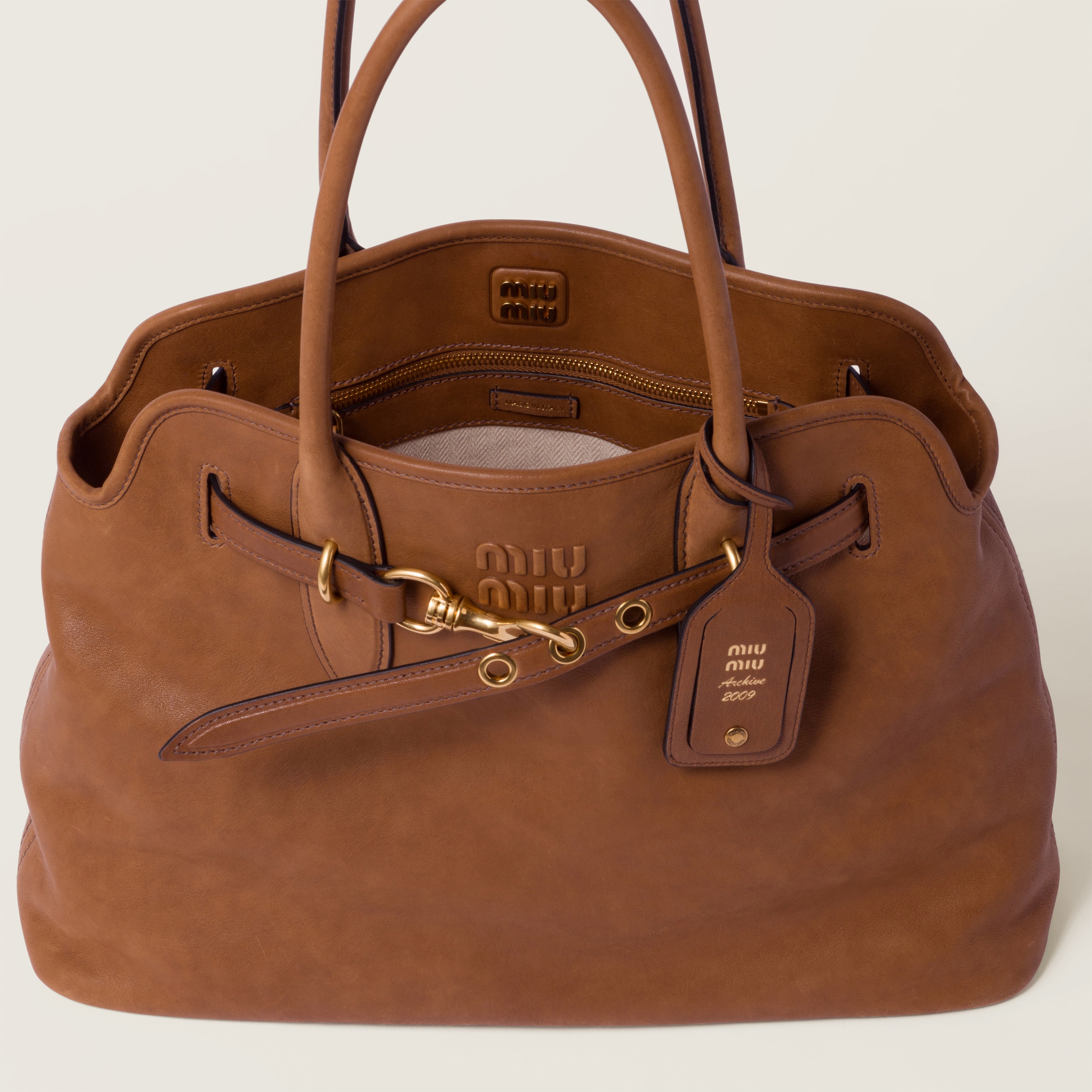 Oak Aventure Nappa Leather Bag | Miu Miu