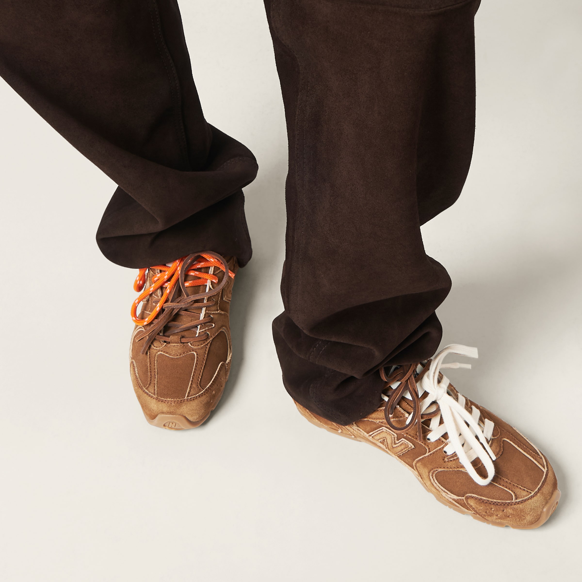 Cinnamon New Balance X Miu Miu 530 Sl Suede Sneakers | Miu Miu - United ...