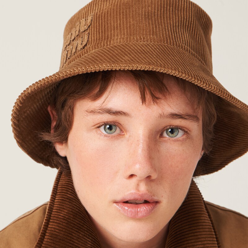 Cinnamon Velvet Bucket Hat | Miu Miu
