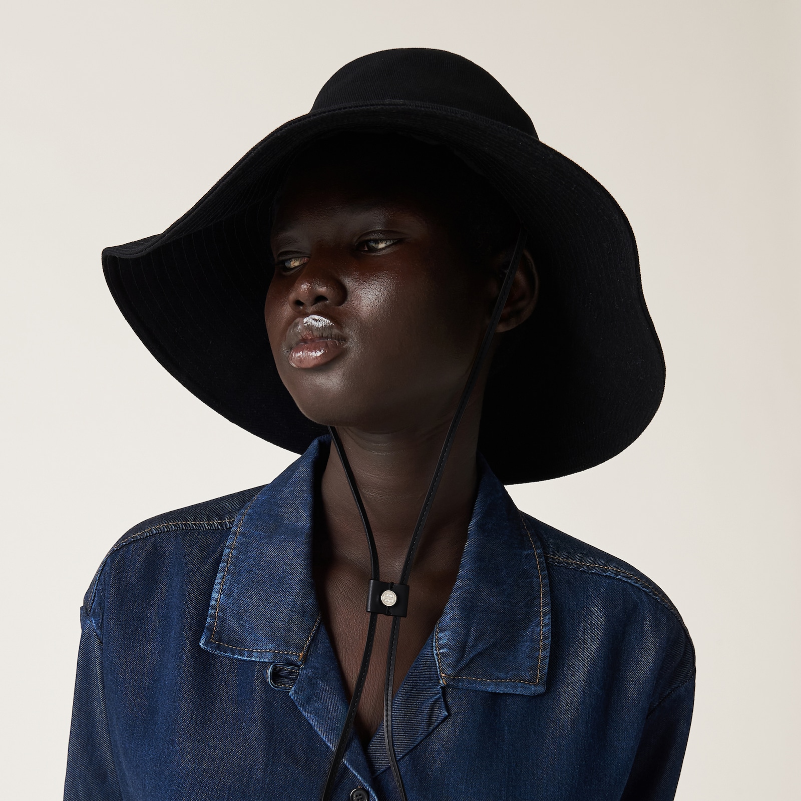 Chapeau En Drill Noir/blanc | Miu Miu