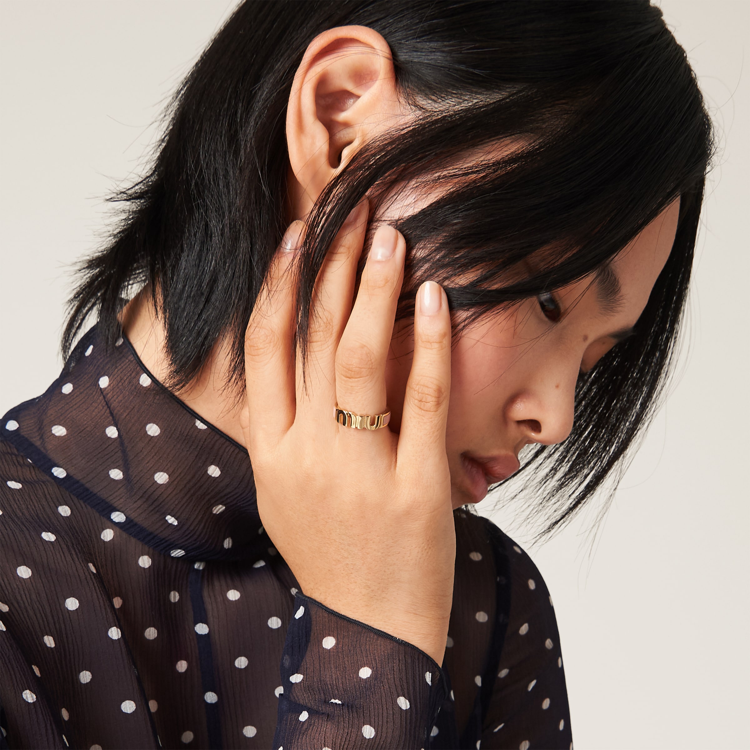 Orchid Pink Enameled Metal Ring | Miu Miu