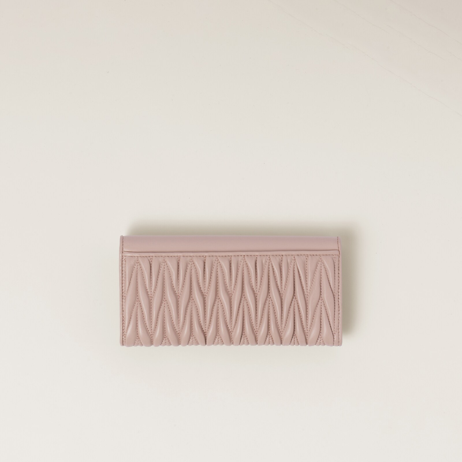 Water Lily Large Matelassé Nappa Leather Wallet | Miu Miu