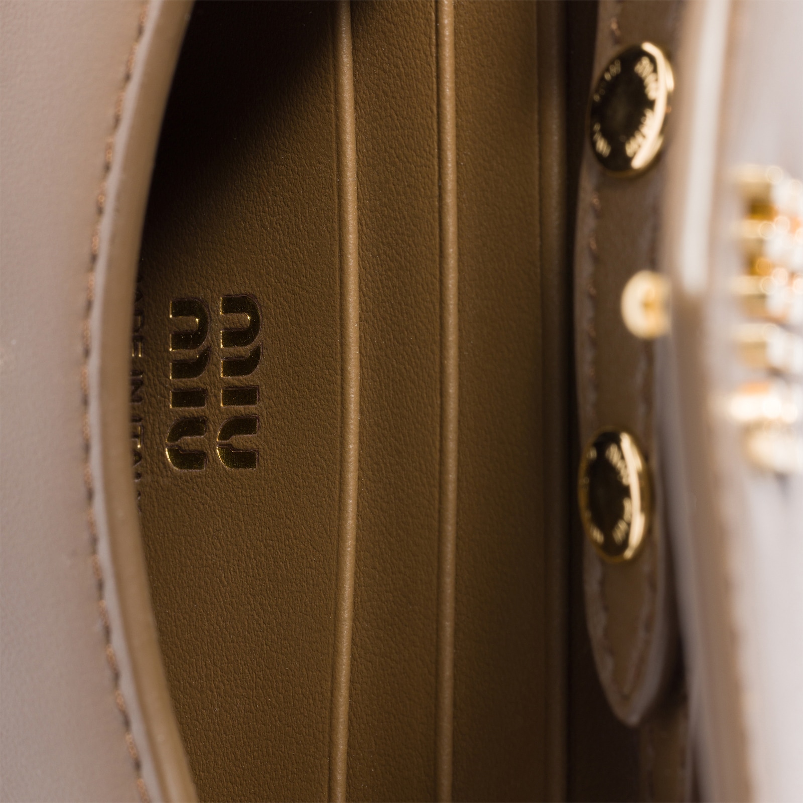Tundra/yellow Leather Shoulder Wallet | Miu Miu - Saudi Arabia
