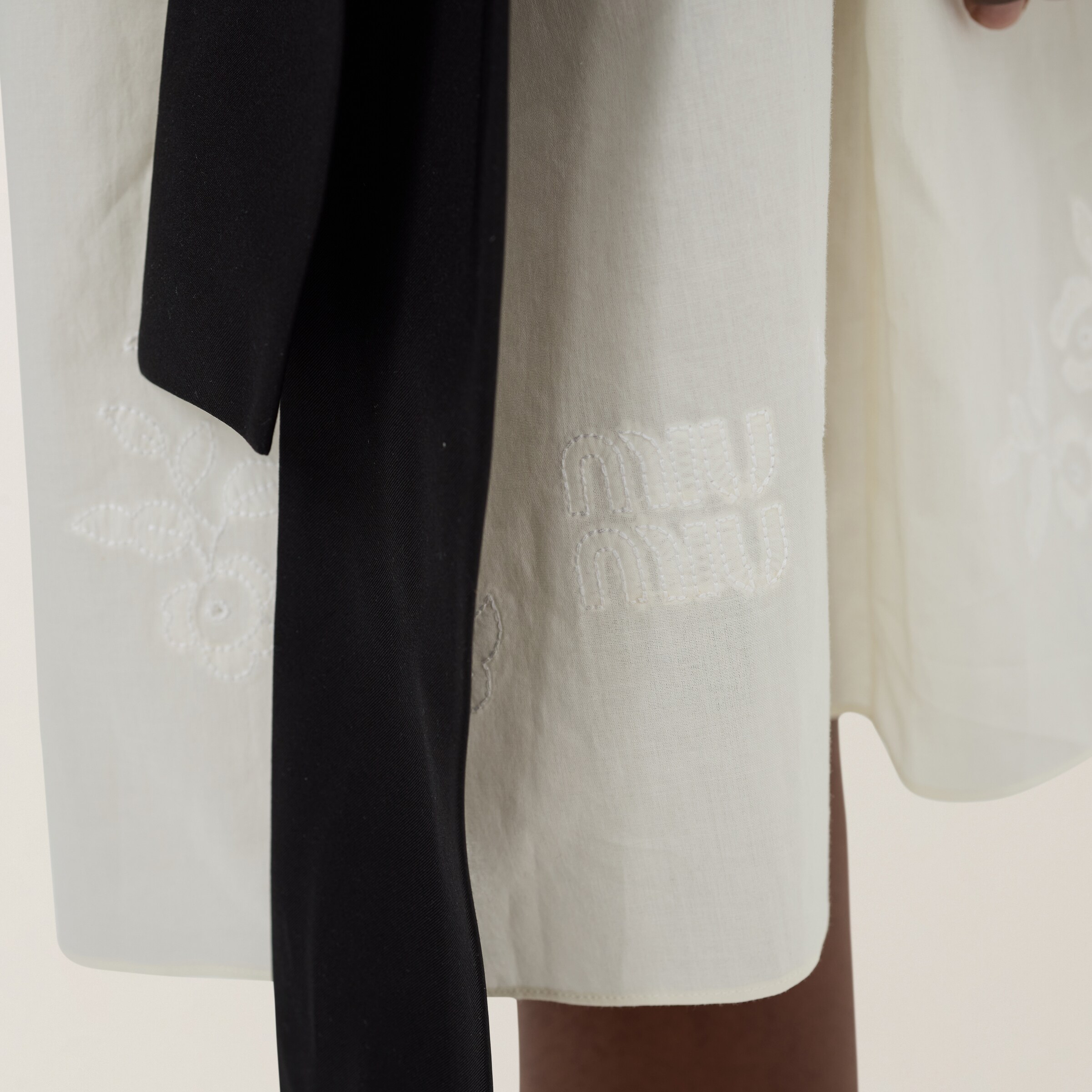 Ivory Embroidered Batiste Skirt | Miu Miu