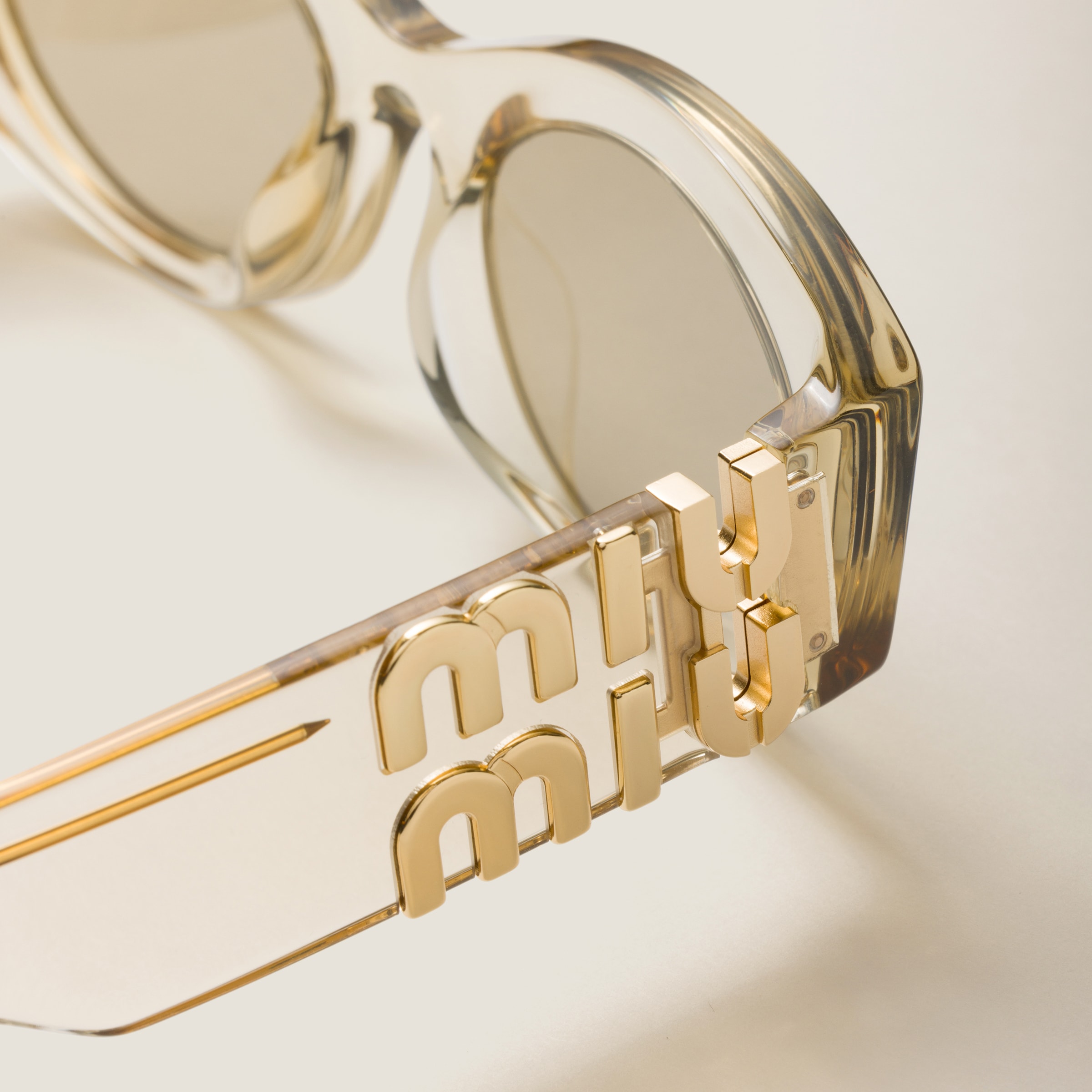 Sand Lenses Miu Glimpse Sunglasses | Miu Miu