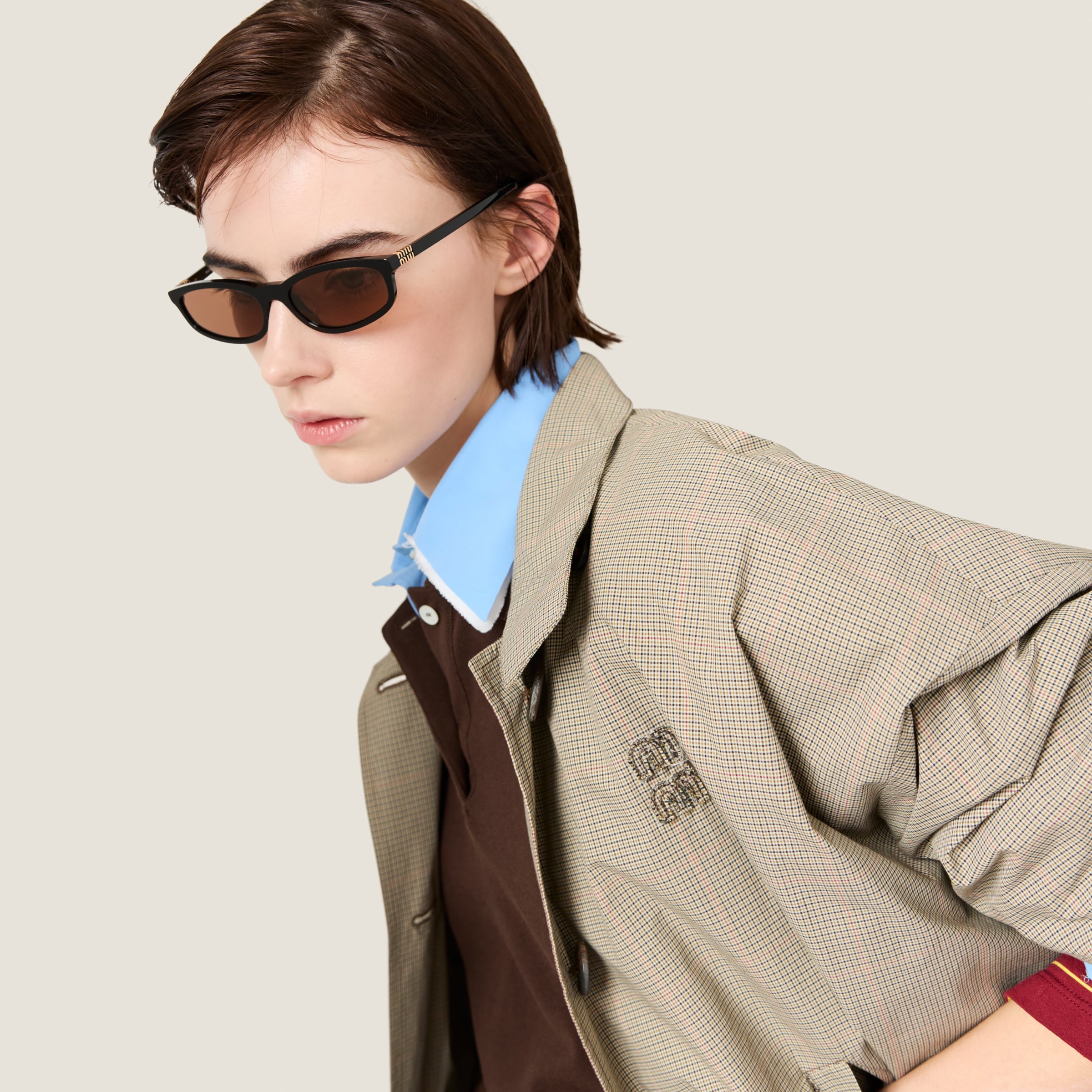Óculos De Sol Miu Regard Camel Lenses | Miu Miu - Brasil