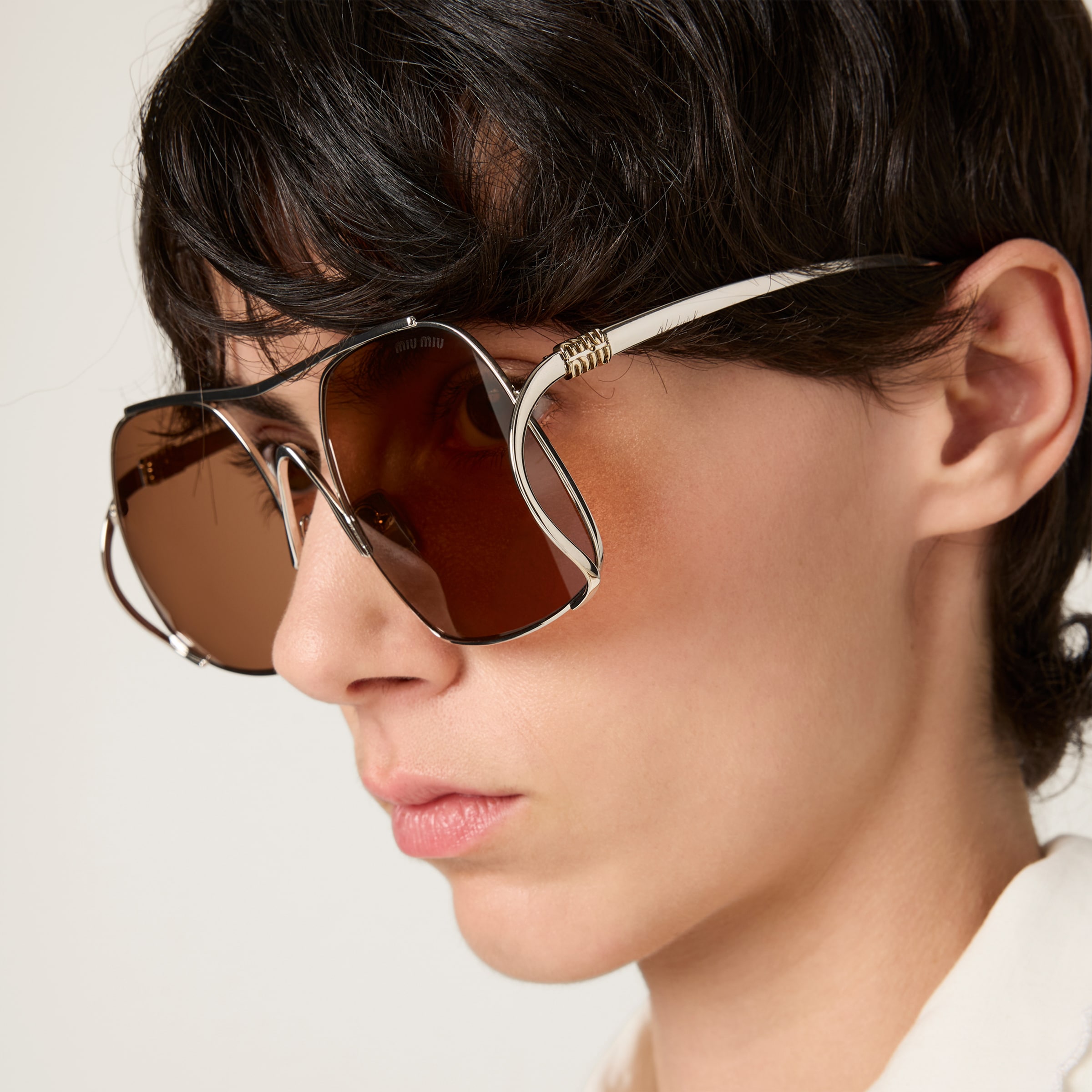 チョコレートブラウンレンズ ミュウ オンブルサングラス | Miu Miu チョコレートブラウンレンズ ミュウ オンブルサングラス | Miu Miu